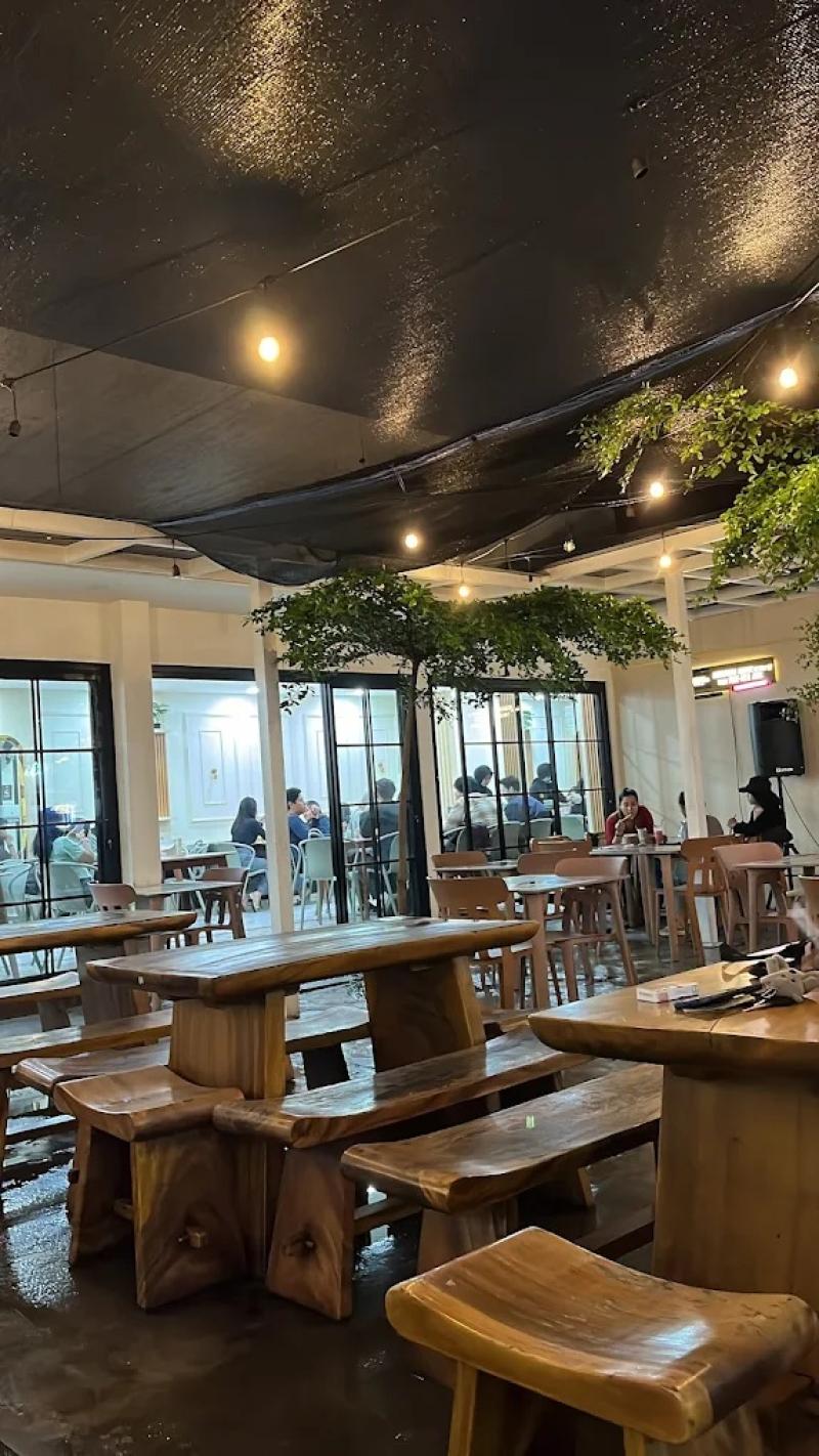 Cafe Estetik Bandung yang Cocok untuk WFC, Nongkrong, dan Foto OOTD - Soeat
