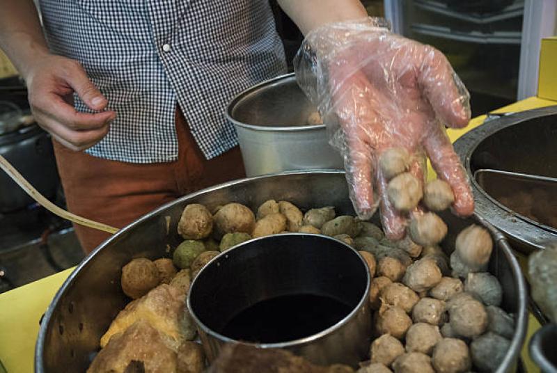 6 Tips Memilih Bakso Berkualitas di Pasar atau Supermarket - Soeat